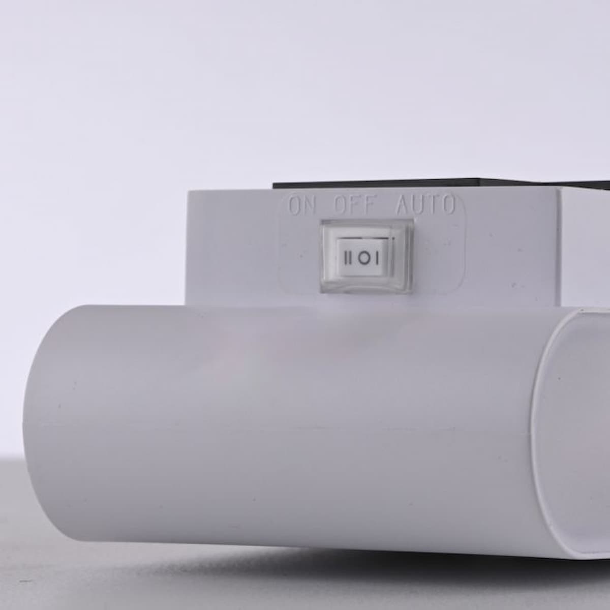 LED rechargeable wall light AKKU-ZIDDY, white, IP44, rechargeable ...